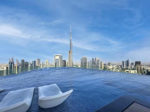 Restay Homes At Paramount Midtown Hotel - Infinity Pool Access Included - Dubaï