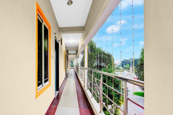 Hotel O Srinivasa Mangapuram Temple Formerly Bgr Gardens - Tirupati