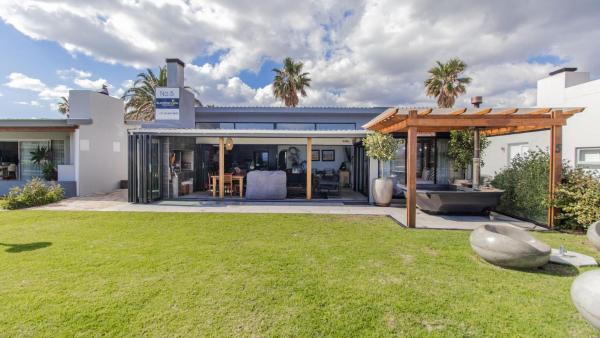 Driftwood Beach House - Somerset West