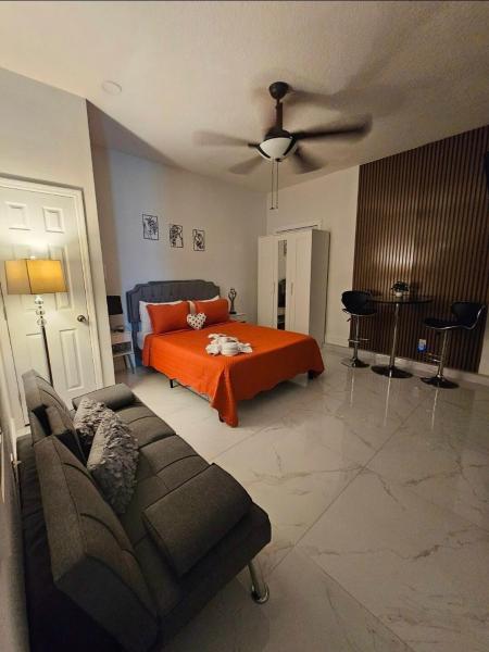 Romantic Suite - Tampa