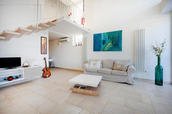 Guesthost - Villa Armida Steps From The Sea - Bari