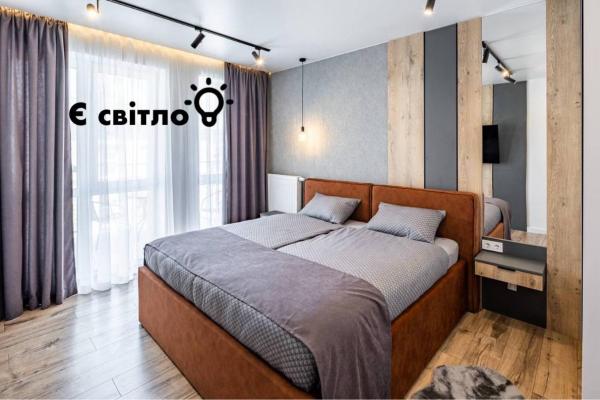 Stylisch New Apartment With One Bedroom - Leópolis