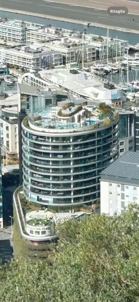 Gibraltar Luxe Stay - Gibraltar