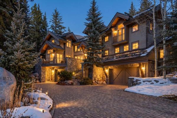 Luxury Vail Estate Near Skiing And Golf Course - Vail, CO
