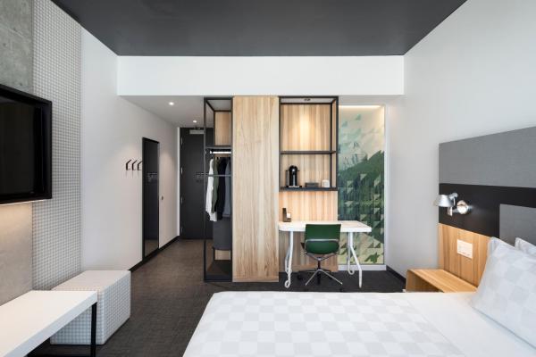 Alt Hotel Calgary University District - Calgary