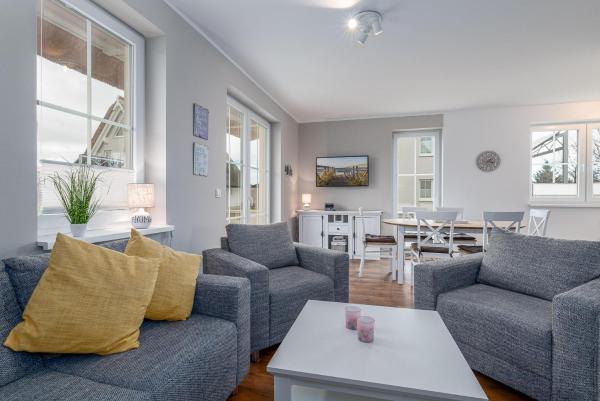 Reetdachhaus "Reetidyll" - Am Salzhaff