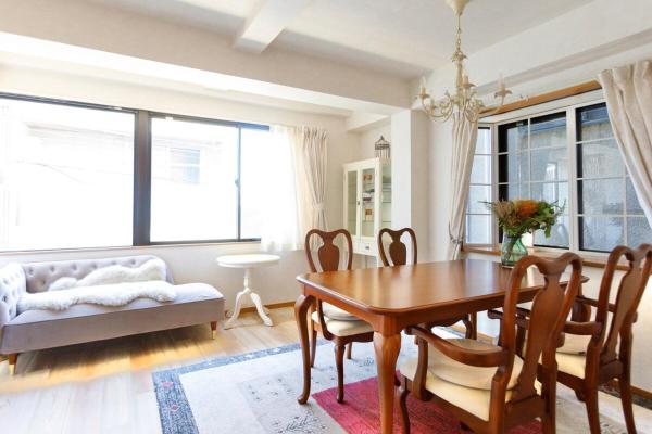New - 4 Min To Shinjuku! 4 Bedrooms Villa 970 Sq Ft In Koenji, 10 People, 8 Min Walk To Jr Koenji Station - Gradia Koenji Hotel - Tokyo