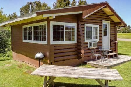Cabin #5 On Barker Lake - Winter