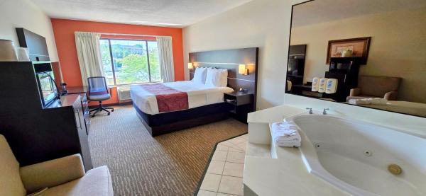 Grand Plaza Hotel & Conference Center - Branson, MO