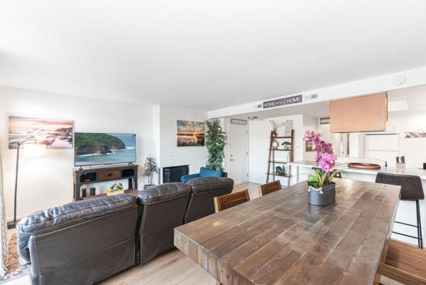 Cozy And Central 3br, Steps From Sand And Marina Park By Beachview Rentals - Newport Beach, CA