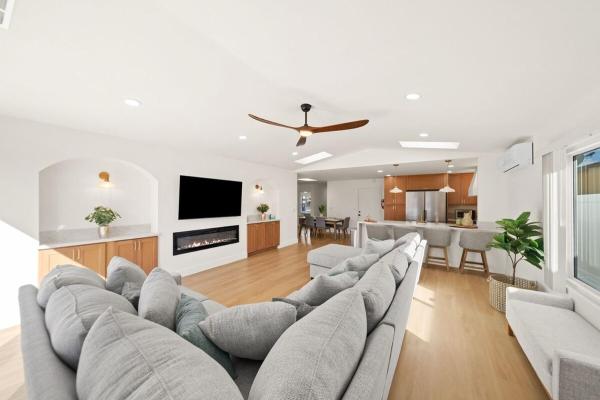 Imperial House - Imperial Beach, CA