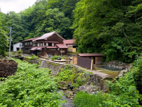森吉山温泉小さな森の湯 - 기타아키타시