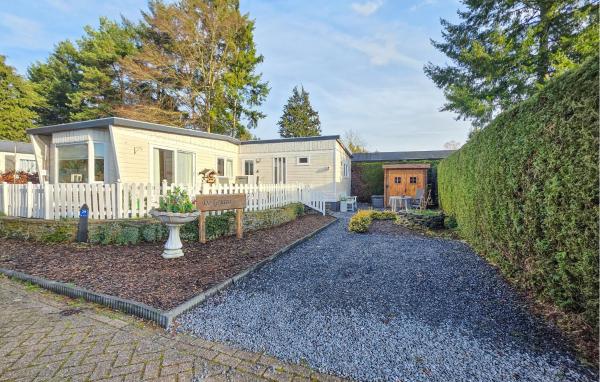 Nice Chalet In Putten - Pays-Bas