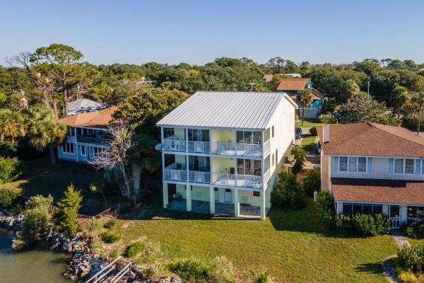 Bart's Back River Retreat - Tybee Island, GA