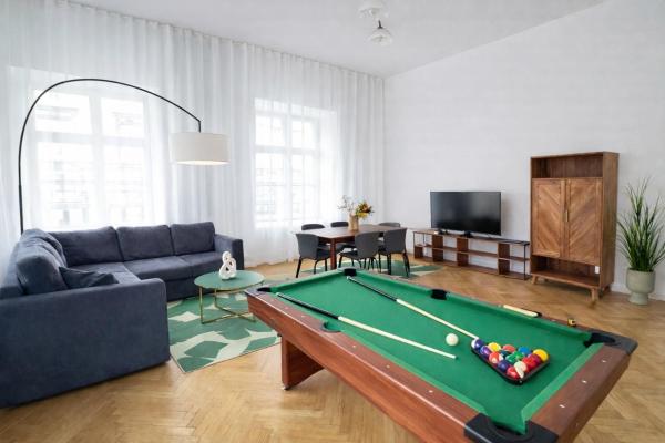 2br 98m2 Old Town Apt With Pool Table And Free Parking! - Tallinn