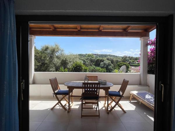 Porto Rotondo Centro - Splendido Appartamento Con Terrazza - Golfo Aranci