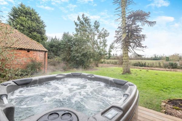 4 Bed In Southwell Oc-f30601 - Southwell