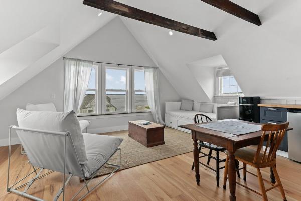 Peggy's Cove Lighthouse View Apt - Halifax