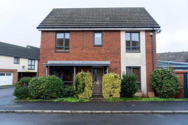 Vyn's Holiday Home - Sleeps 6 - Cardiff