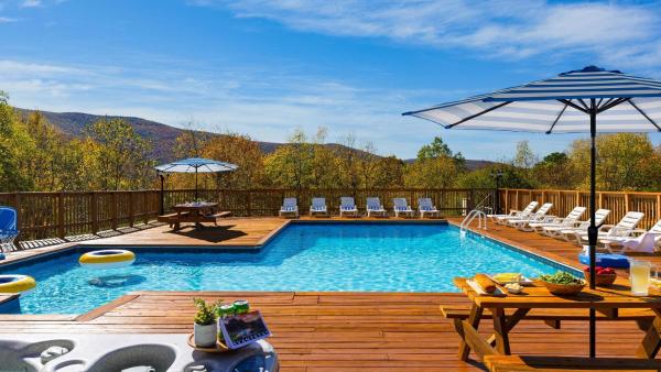 The Hilltop Hideaway By Avantstay - Hunter Mountain, NY