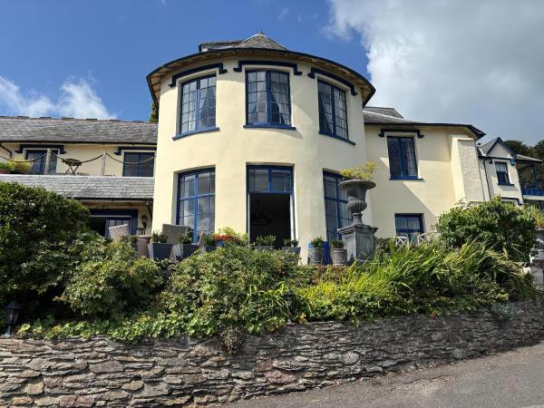 Bayview Tower - Lynton