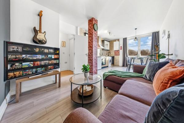 Urban Stay City Central Views Next To Station - London