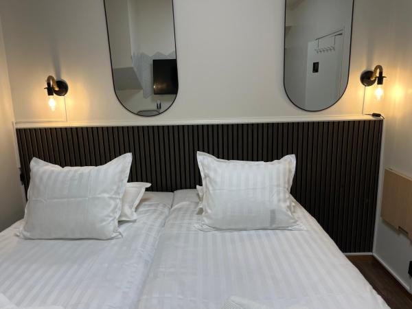Oxbackens Hotell & Café - Västerås