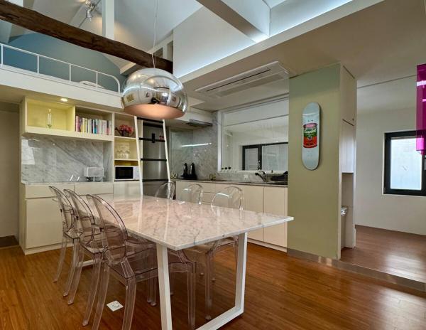 Spacious Stay For Up To 8 People, Seoul Station & Namsan - 명동