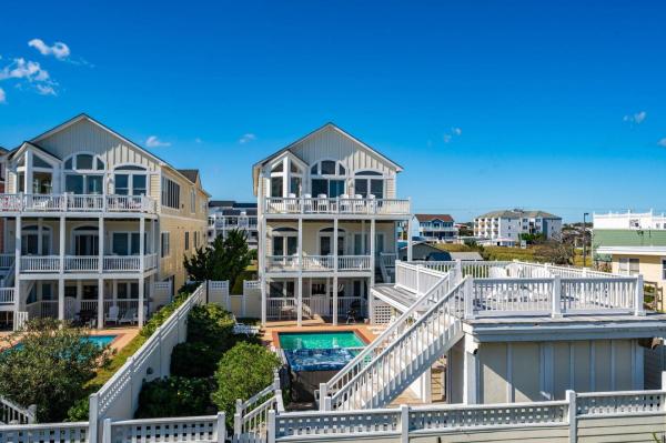 Royal Palace 12 Bedroom Oceanfront Home - Kill Devil Hills, NC