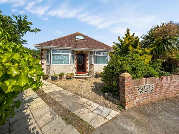 Glenmore Gardens - Weymouth