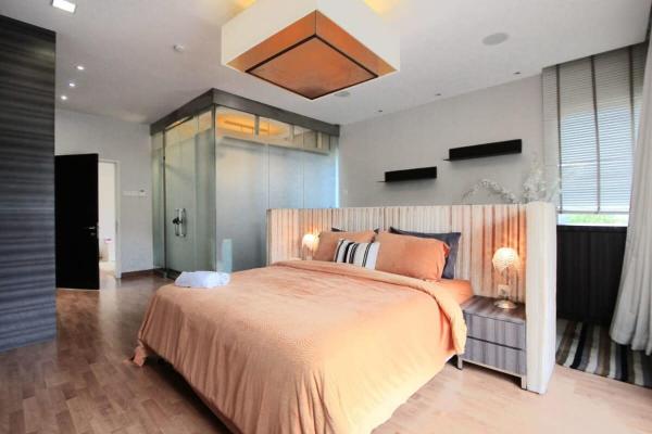 Stylish 4br Retreat With Gazebo & Garden Oasis - Serdang