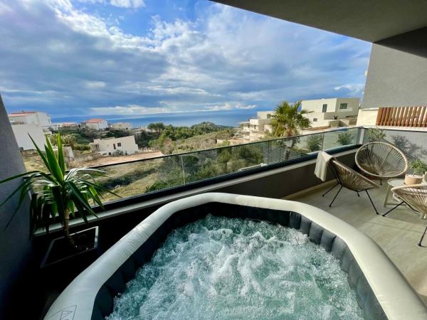 Seaview Jacuzzi Apartment - Makarska