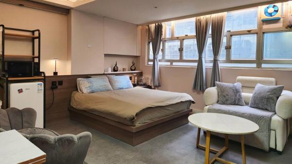 Ultra-convenient Central Studio In Heart Of City - Sham Shui Po