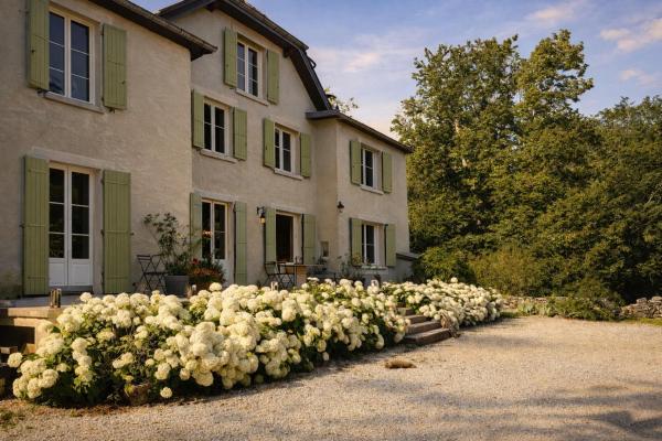 Château Du Mont Camille - Champagnole