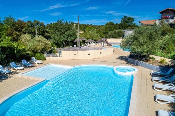 Zecamping 3 éToiles Familial Dog Friendly Piscine Et Soirées Animées - Castries