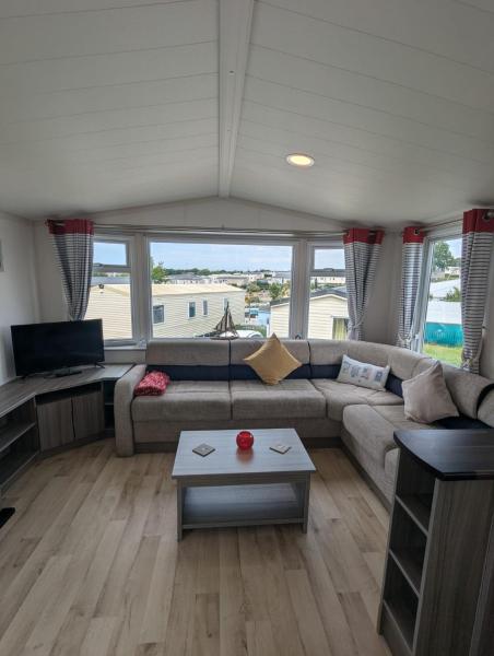 Cosy Pet Free Caravan At Wessex Bank On Haven Littlesea Weymouth - Chesil Beach