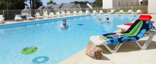 Zecamping 3 éToiles Pet Friendly Piscine Chauffée Et Piscine Couverte - Bretagne