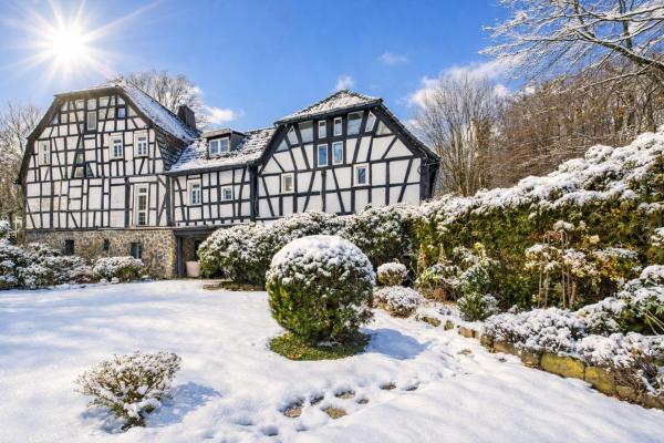 Historisches Mühlendenkmal Im Rheingau I 8 Personen - 威斯巴登