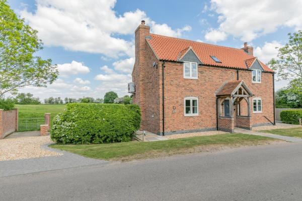 2 Bed In South Leverton Oc-h32052 - Retford