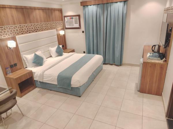 آيــات - الوزيرية - Jeddah