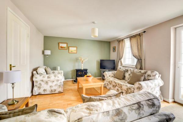 2 Bed In Salhouse Oc-1250 - Wroxham