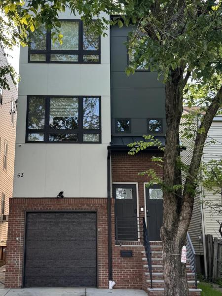 Elegant Retreat Near Ewr N Nyc - Belleville, NJ