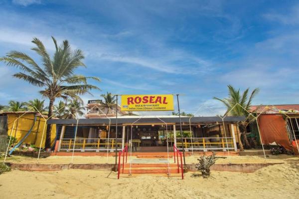 Roseal Beach Front - Anjuna