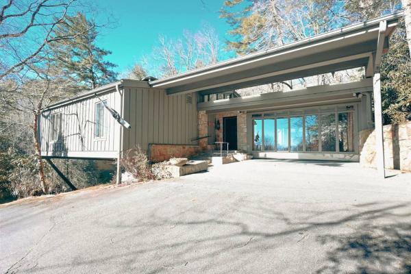 Waterfall Luxe Escape At Satulah - Highlands, NC