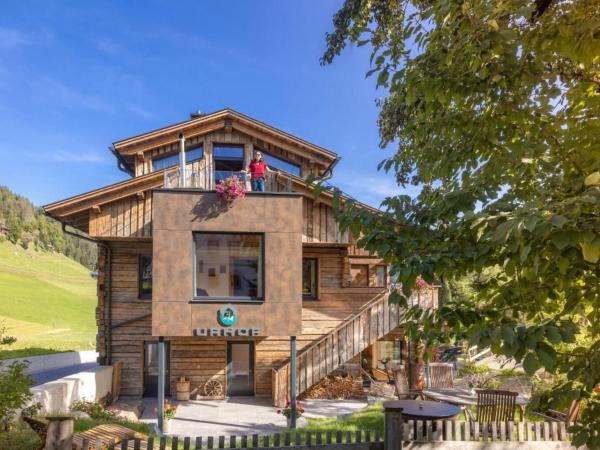 Holiday Home Urhof Chalet By Interhome - Lesachtal