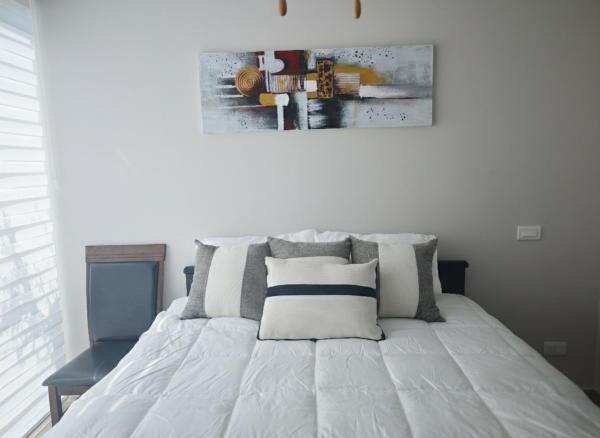 Refugio Santiago - Santiago Arturo Merino Benítez Airport (SCL)