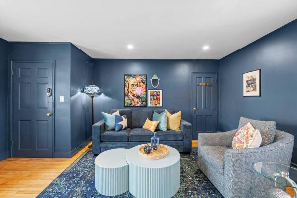 1br On Salem Common W/ Parking L Walk To Town - Salem, MA