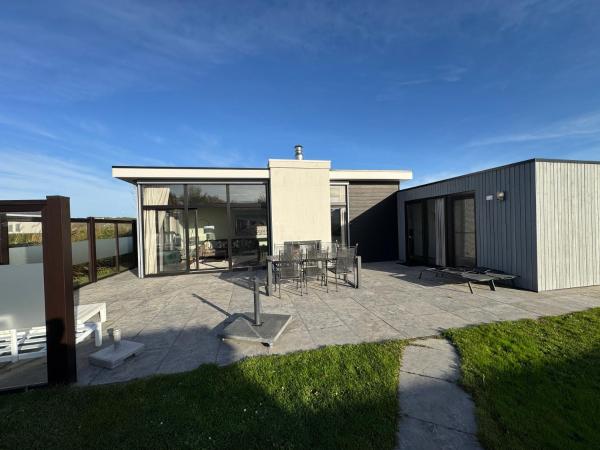 Breskens Chalet Ocean Lodge Mit Zaun & Windschutz Nr G127 - Breskens