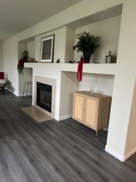 Big Bedroom Shared Bathroom - San Bernardino, CA