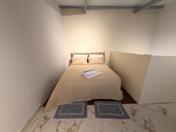 Duplex Aconchegante 04 - Ar Condicionado Perto Do Camaru, Próximo Ao Umc E Uberlândia Shopping - Uberlândia